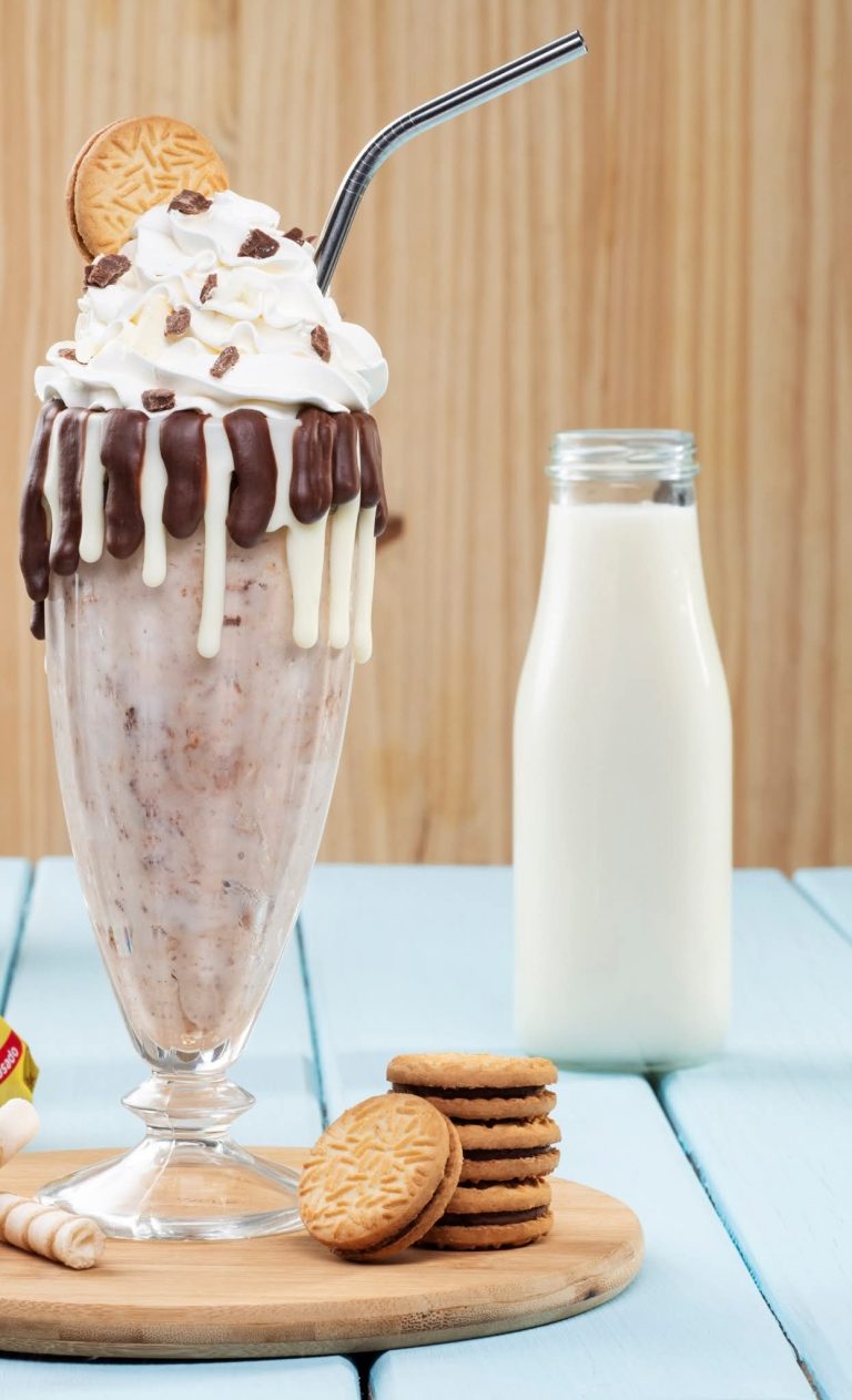 APROVEITE O DIA DO SORVETE COM TRÊS VERSÕES DE MILK-SHAKE – Gil Pimentel